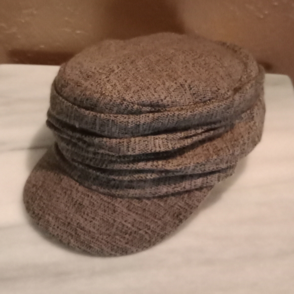 D&Y | Accessories | David And Young Ladies Hat | Poshmark